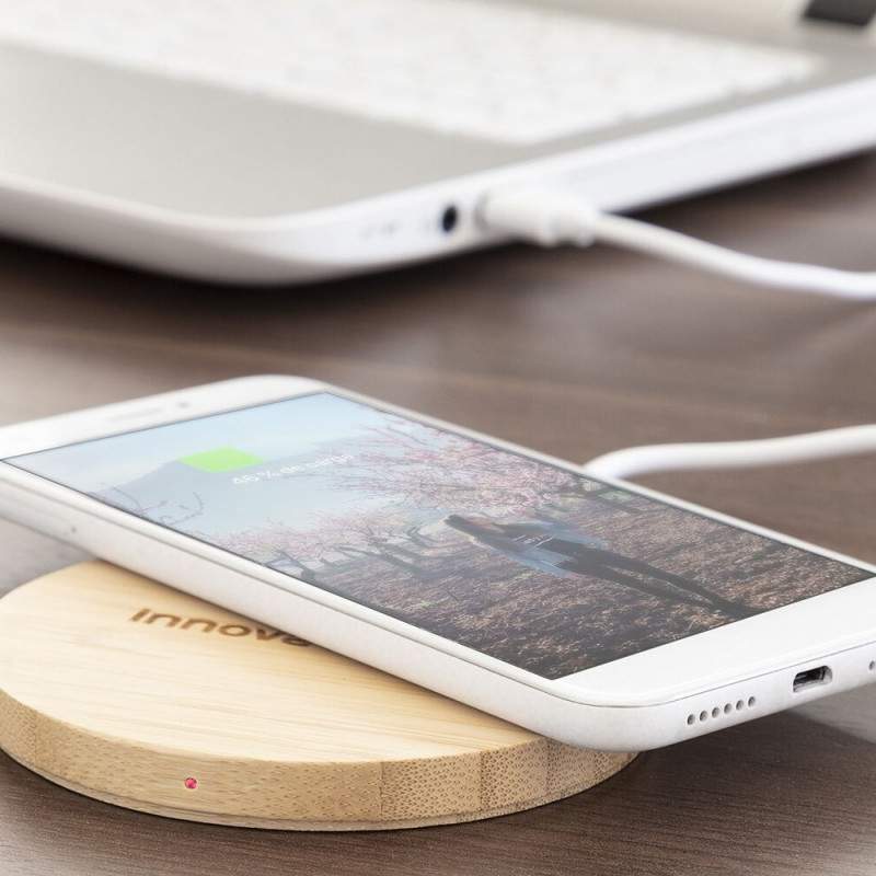 Wireless Mobile charger - bamboo - iOS and Android