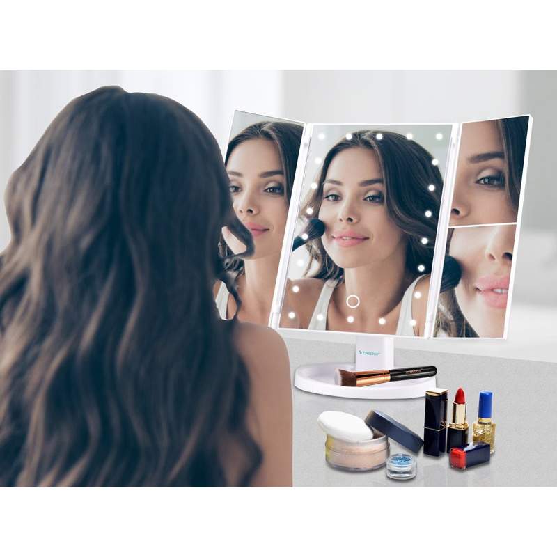 Sminkespejl med LED-lys