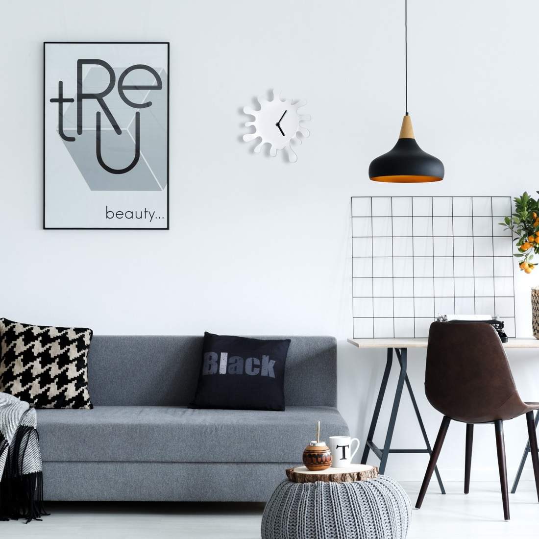 Vit väggklocka Colour Blob