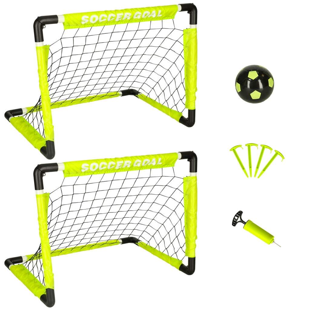 Soccer goals small set with pump ball
