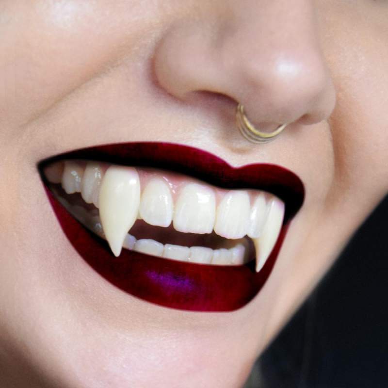 Vampire Teeth with Casting Compound