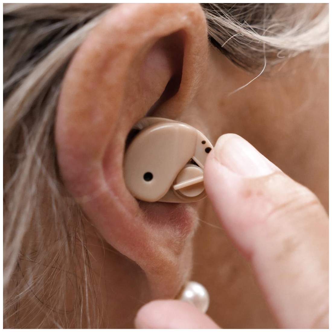 Mini Hearing Aid/Sound Amplifier