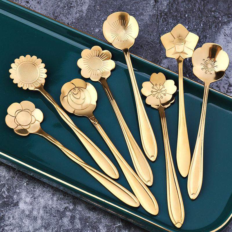 8x Dessert Spoons, Flowers - Gold