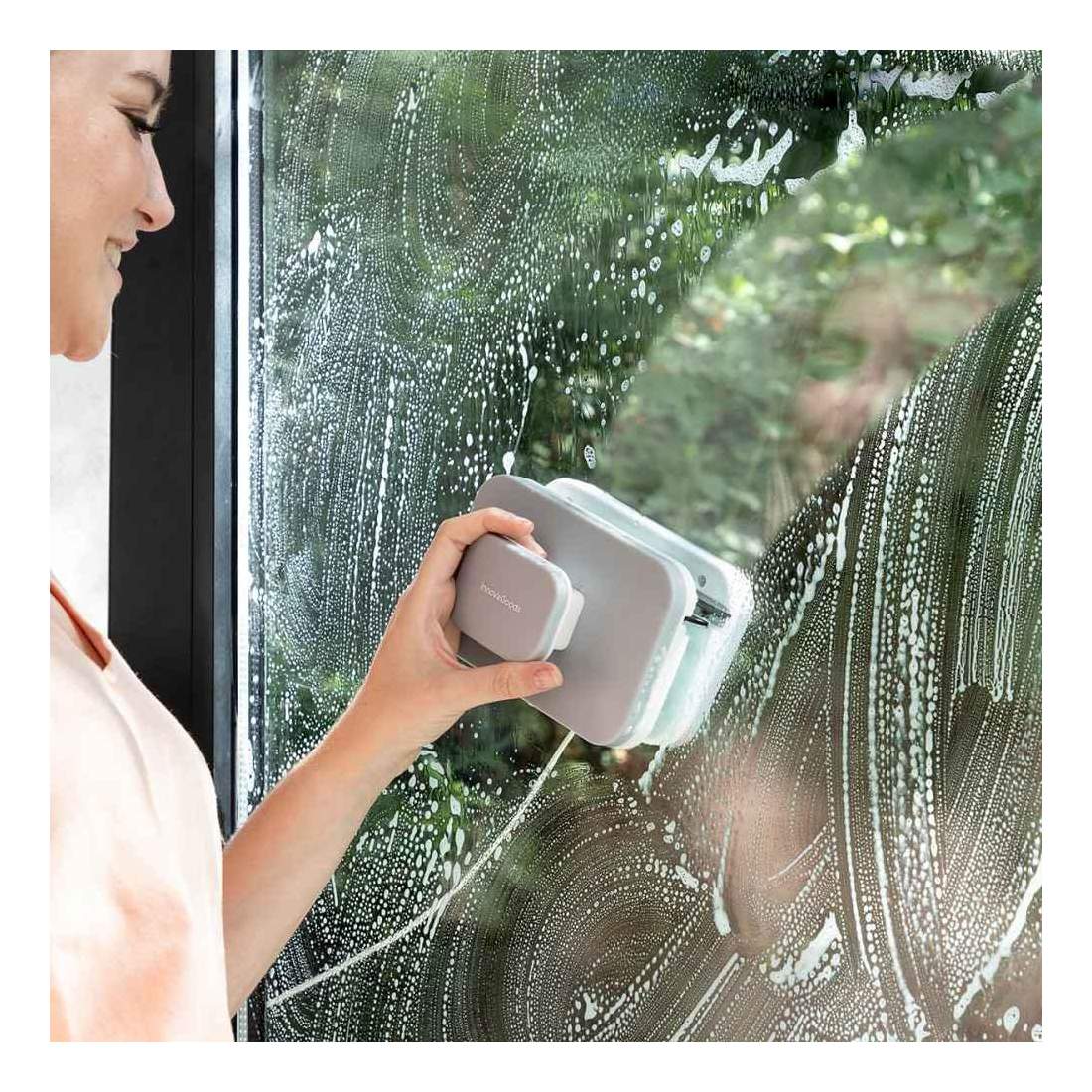 Magnetic Window Scraper